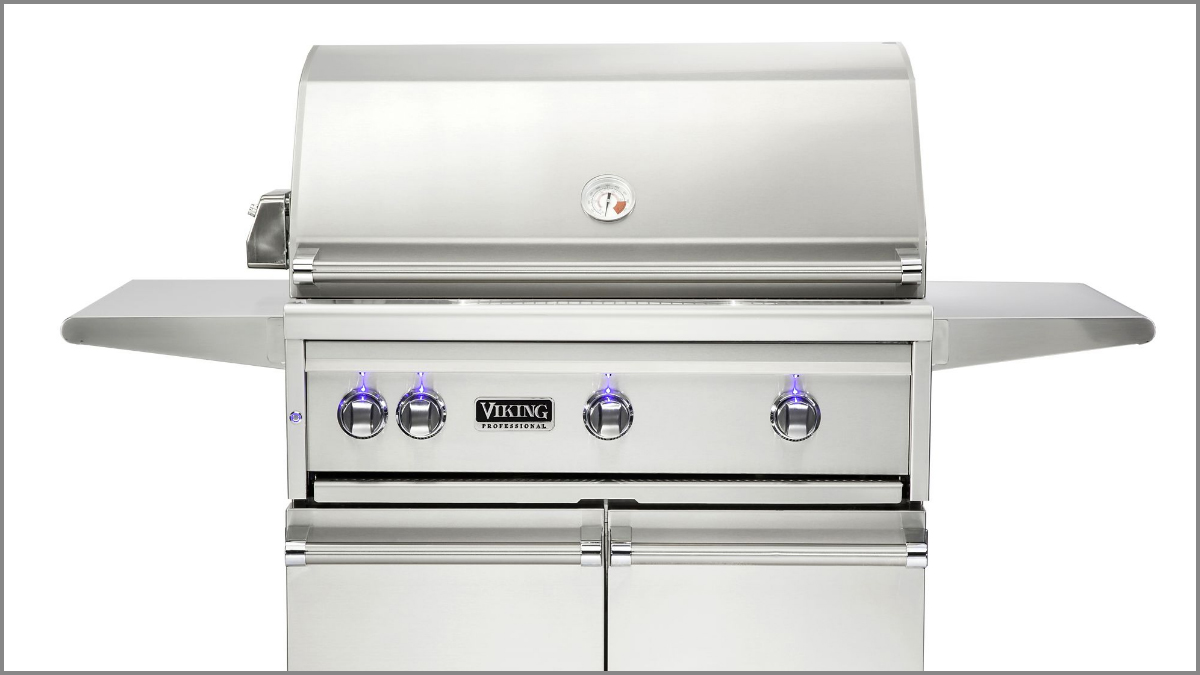 Win a Pro-Level Viking Outdoor Grill | The Great Outdoors Just Got Better!